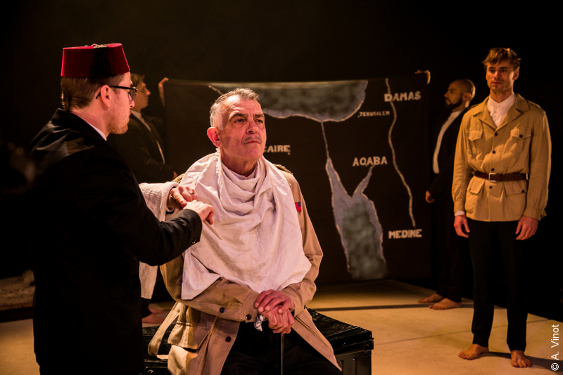 LAWRENCE D'ARABIE d'Éric Bouvron Librement inspiré de la vie de T.E ...